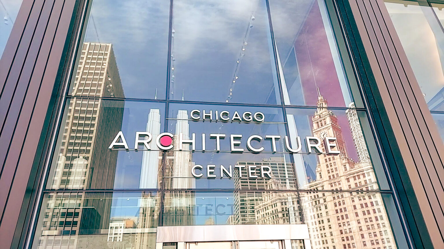 Chicago Architecture Highlights: 5 Must-Dos - Wanderlust for One